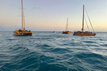 Waikiki Sunset Cruise | Ke Kai Catamaran